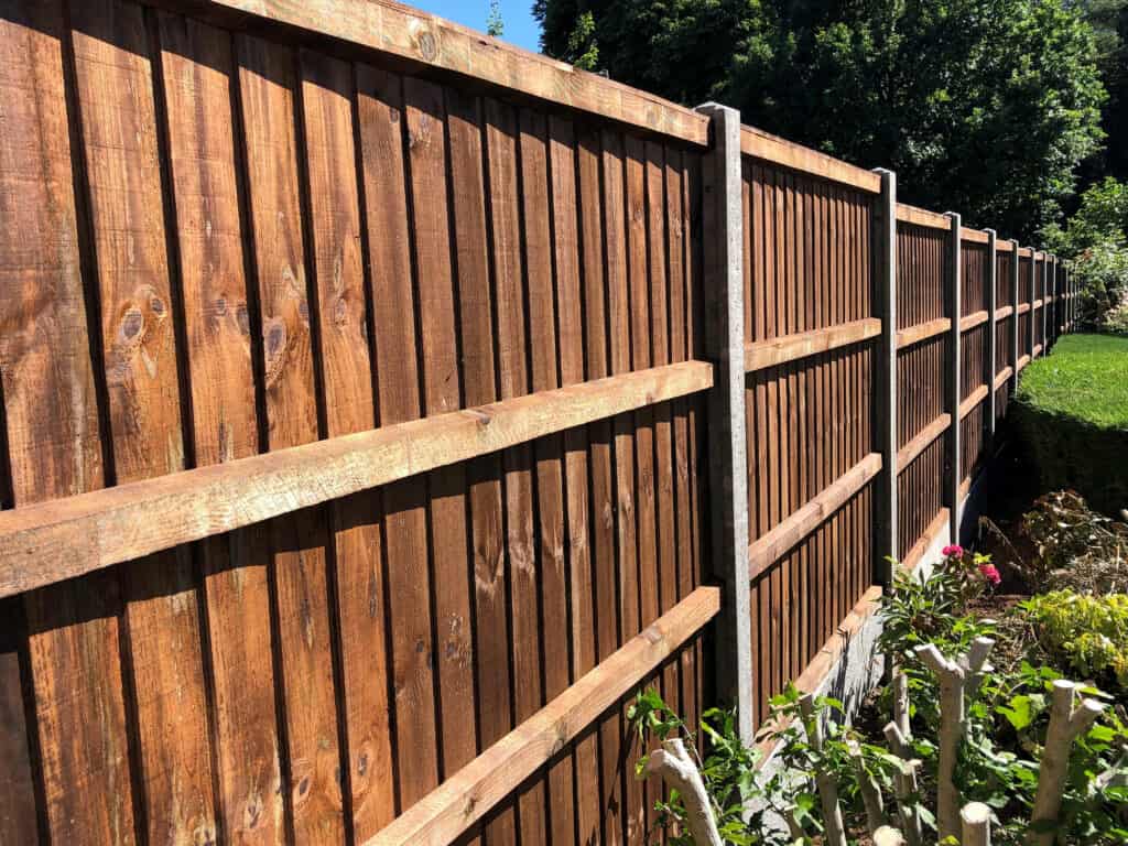 Fencing – Simons Landscaping